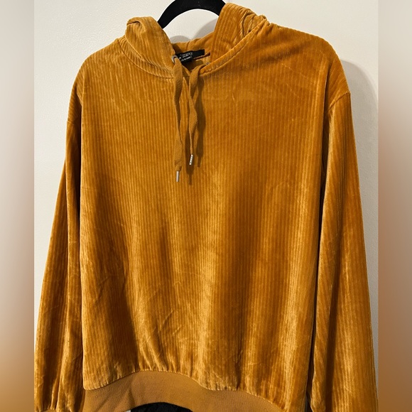 Forever 21 | Tops | Cozy Sweatshirt | Poshmark